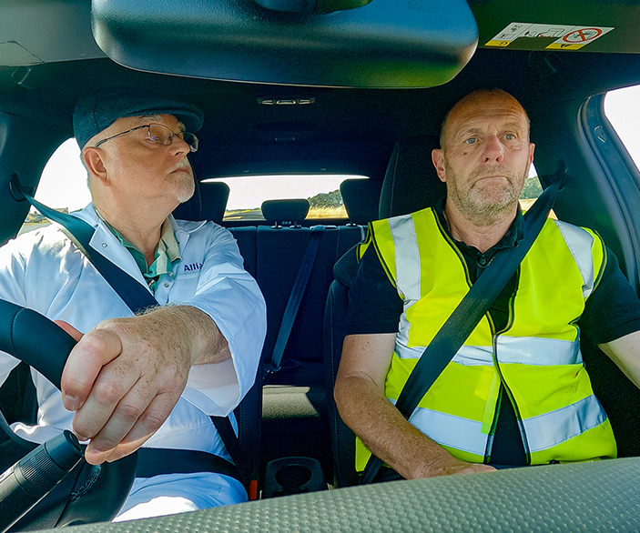 Driving fitness: checking if you're safe to drive | Allianz Insurance