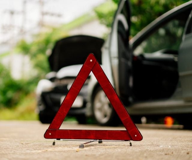 How to steer clear of ‘crash for cash’ scams | Allianz Insurance